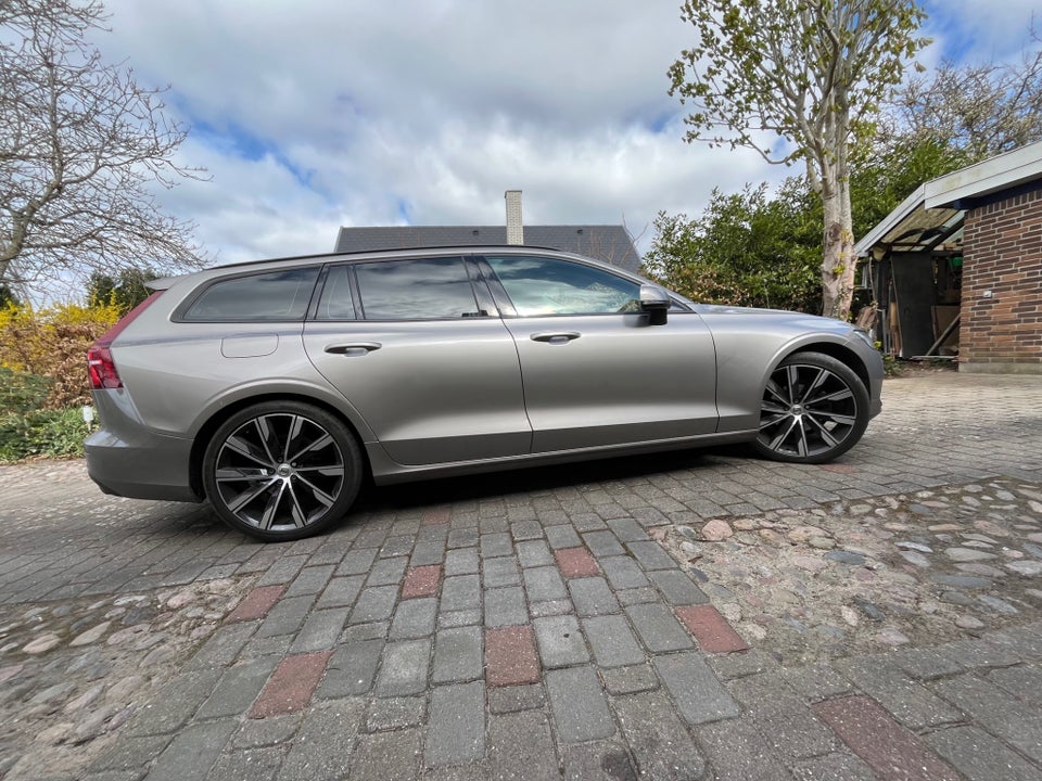 Brugt Volvo V60 2,0 D4 190 Momentum aut. 5d - Bilbasen