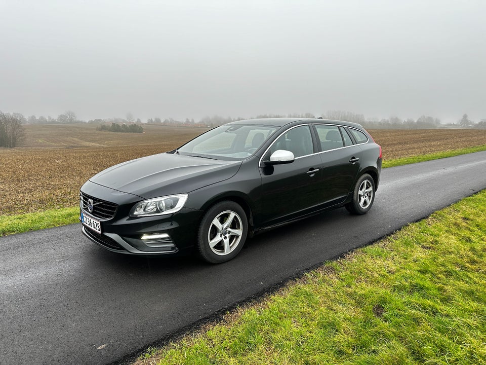 Brugt Volvo V60 2,0 D3 150 R-Design 5d - Bilbasen