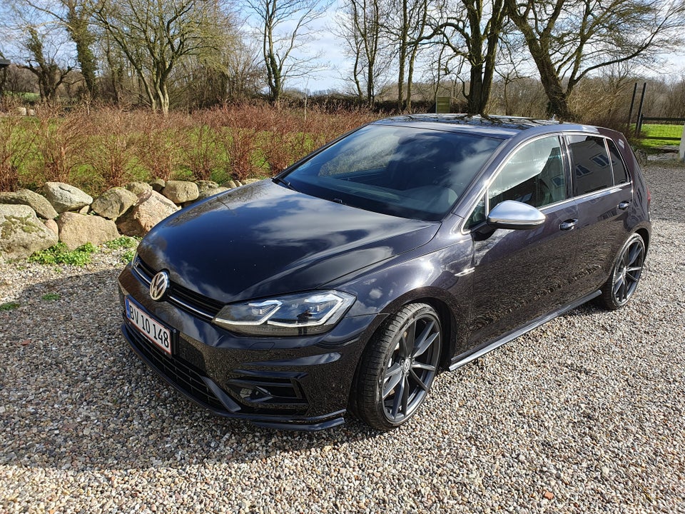 Brugt VW Golf VII 2,0 R DSG 4Motion 5d - Bilbasen Brugt VW Golf VII 2,0 R DSG 4Motion 5d - Bilbasen