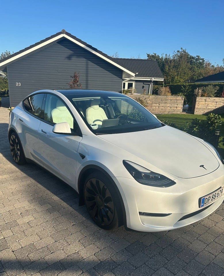Brugt Tesla Model Y Performance AWD 5d - Bilbasen