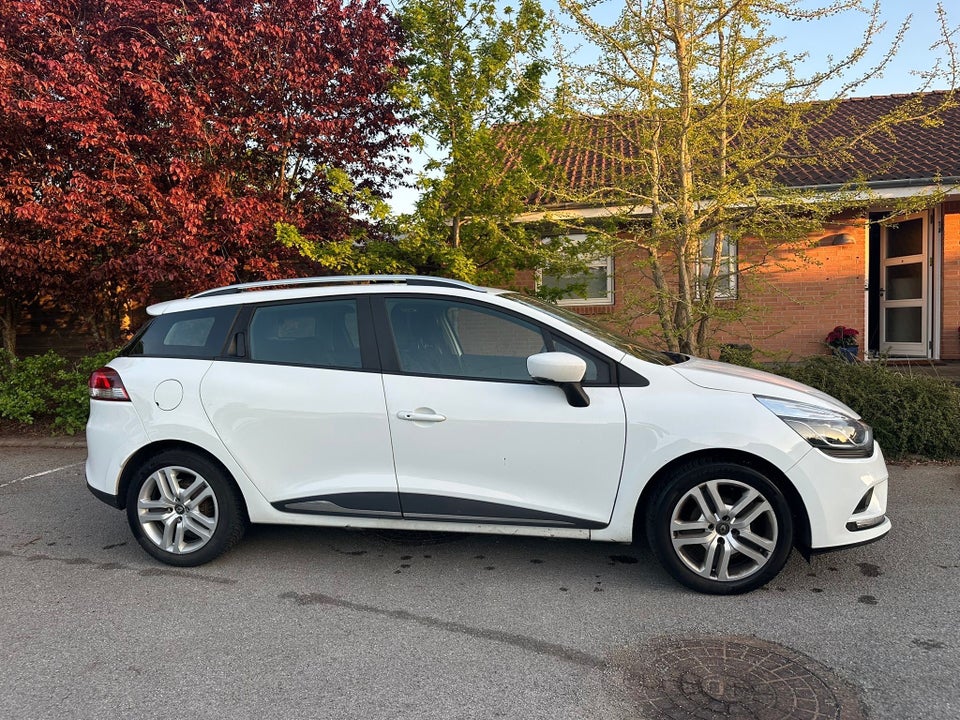 Brugt Renault Clio IV 0,9 TCe 90 Zen Sport Tourer 5d - Bilbasen