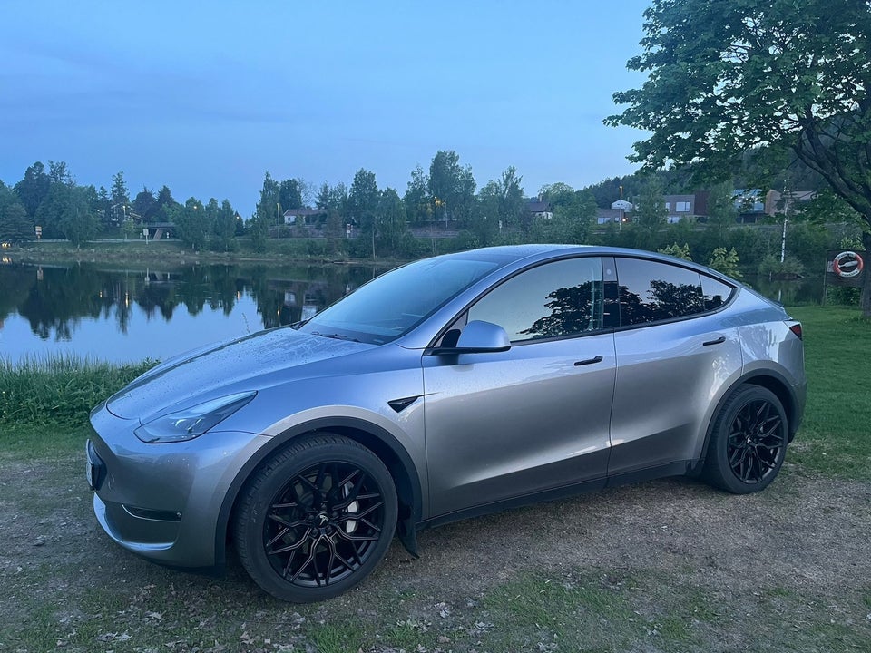 tesla model y quicksilver | Tesla - se brugte til salg på Bilbasen