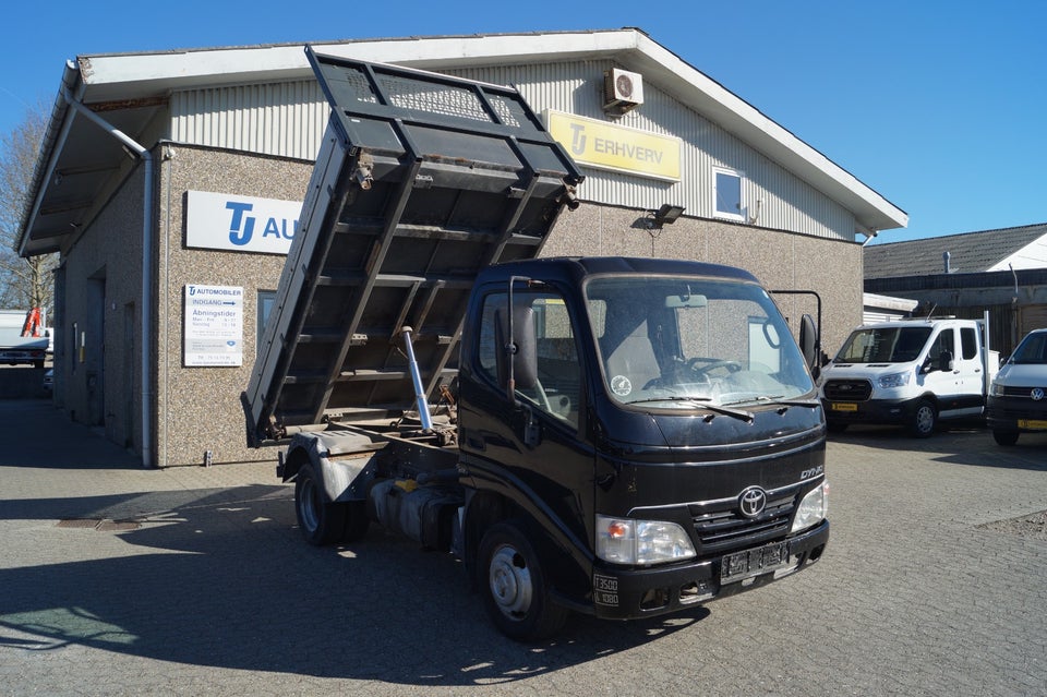 Brugt Toyota Dyna 150 3,0 D-4D S.Kab Ladvogn m/tip 2d - Bilbasen