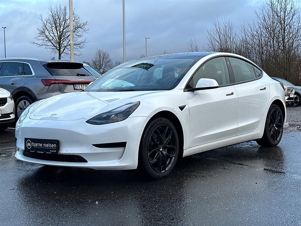 Brugt Tesla Model 3 RWD 4d - Bilbasen