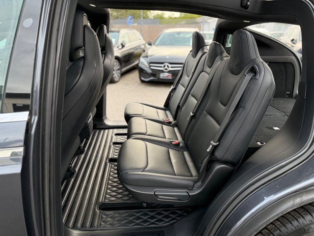 Tesla Model X - 30 brugte til salg på Bilbasen