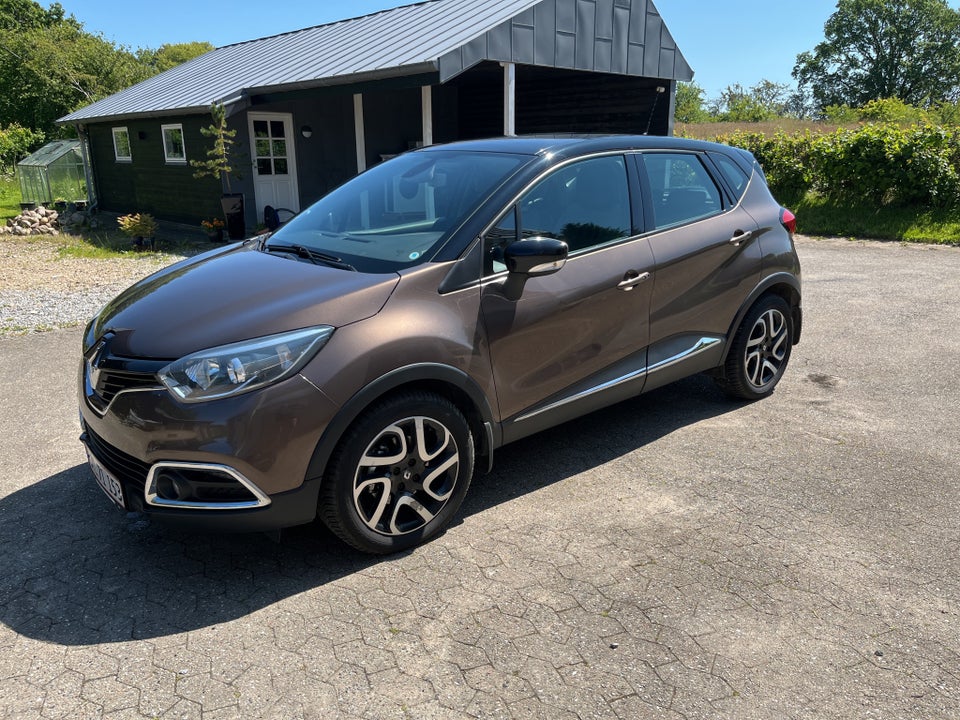 Brugt Renault Captur 1,2 TCe 120 Formula Edition EDC 5d - Bilbasen