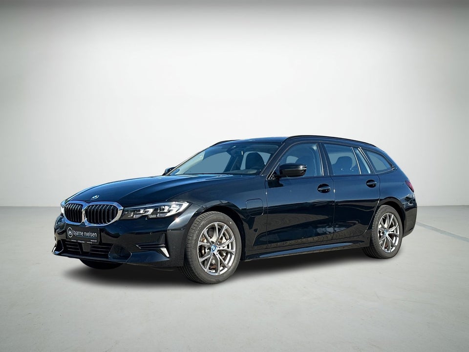 Brugt BMW 330e 2,0 Touring Sport Line aut. 5d - Bilbasen