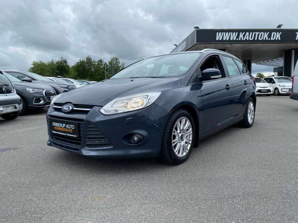 Brugt Ford Focus 1,6 TDCi 115 Trend stc. 5d - Bilbasen