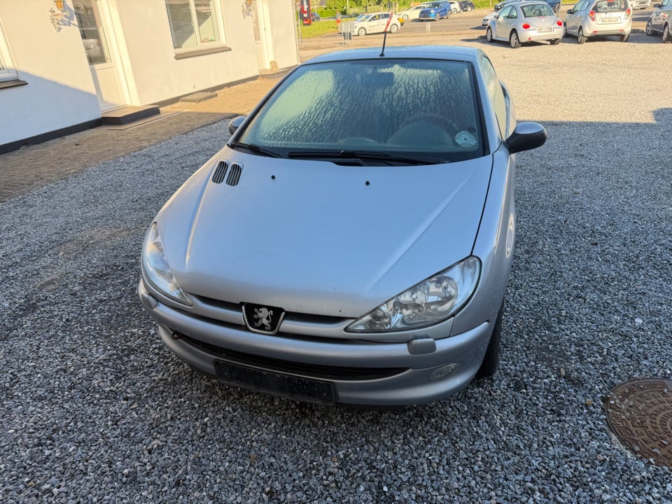 Brugt Peugeot 206 1,6 16V CC 2d - Bilbasen