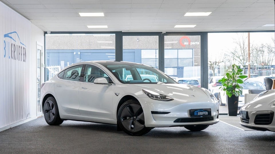 Brugt Tesla Model 3 Standard Range+ RWD 4d - Bilbasen