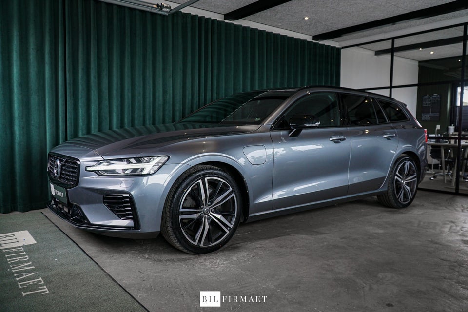 Brugt Volvo V60 2,0 T8 ReCharge R-Design aut. AWD 5d - Bilbasen
