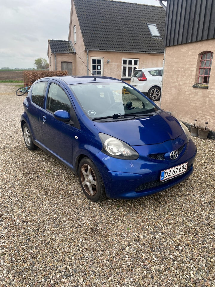 Brugt Toyota Aygo 1,0 5d - Bilbasen