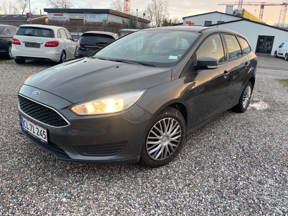 Brugt Ford Focus 1,0 SCTi 100 Trend stc. 5d - Bilbasen